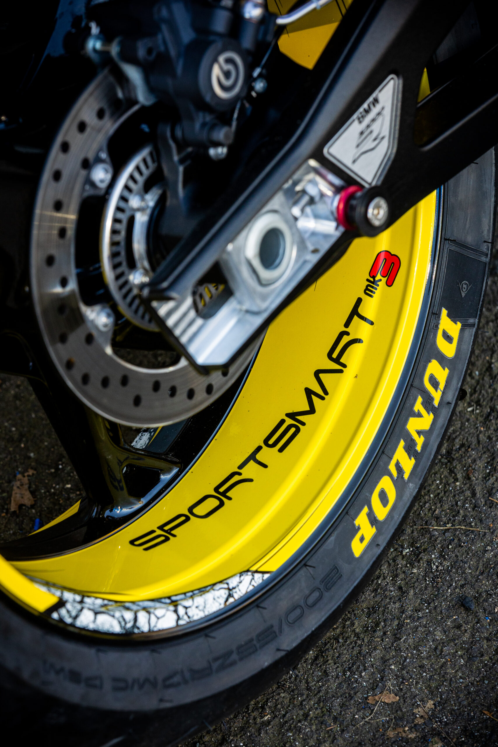 Social Media Kampagne Dunlop Motorrad – Reelization.io